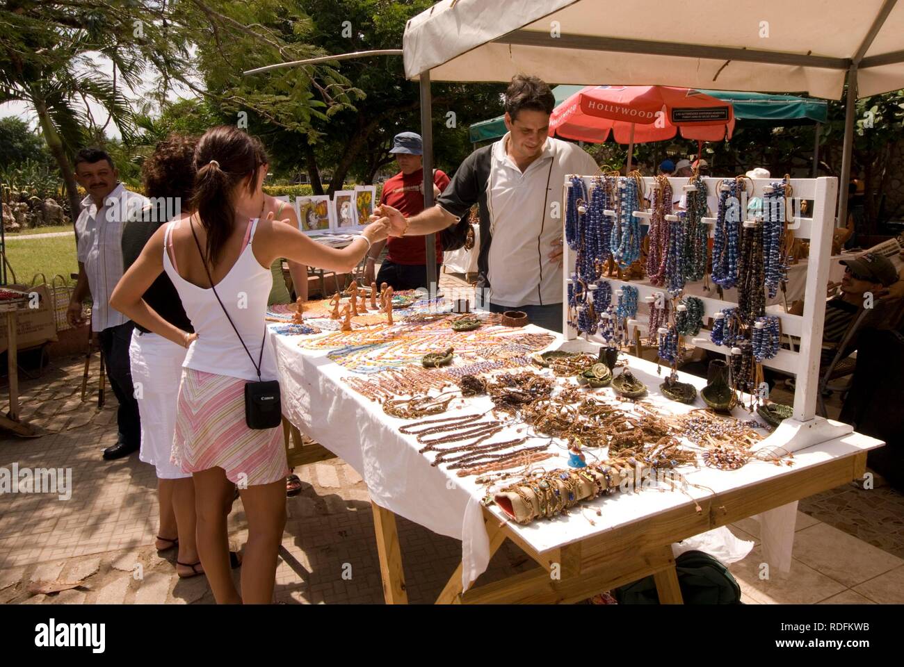 Caribbean crafts hi-res stock photography and images - Alamy