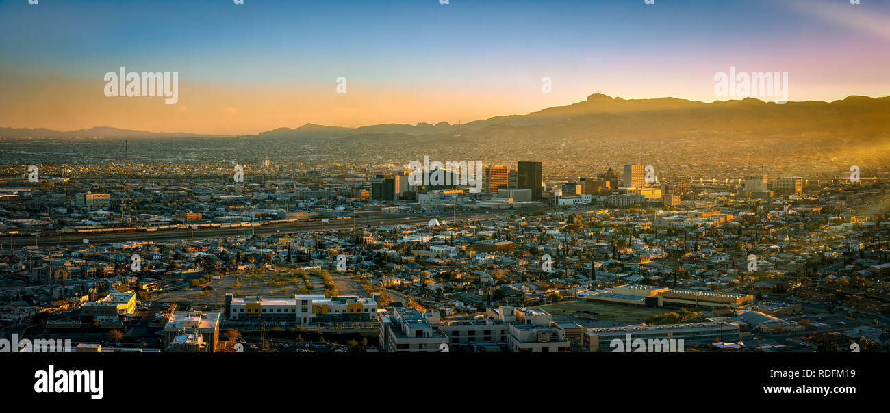 A panoramic photo of sunset on the US-Mexico border in El Paso, Texas ...