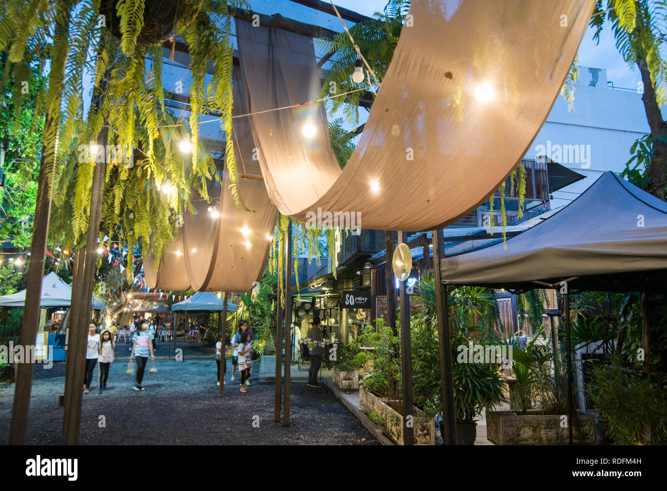 Changchui aircraft market hi-res stock photography and images - Alamy