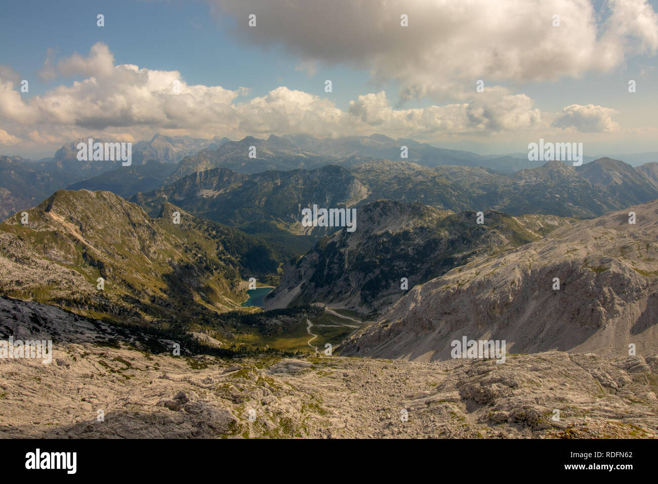 Mountrange hi-res stock photography and images - Alamy