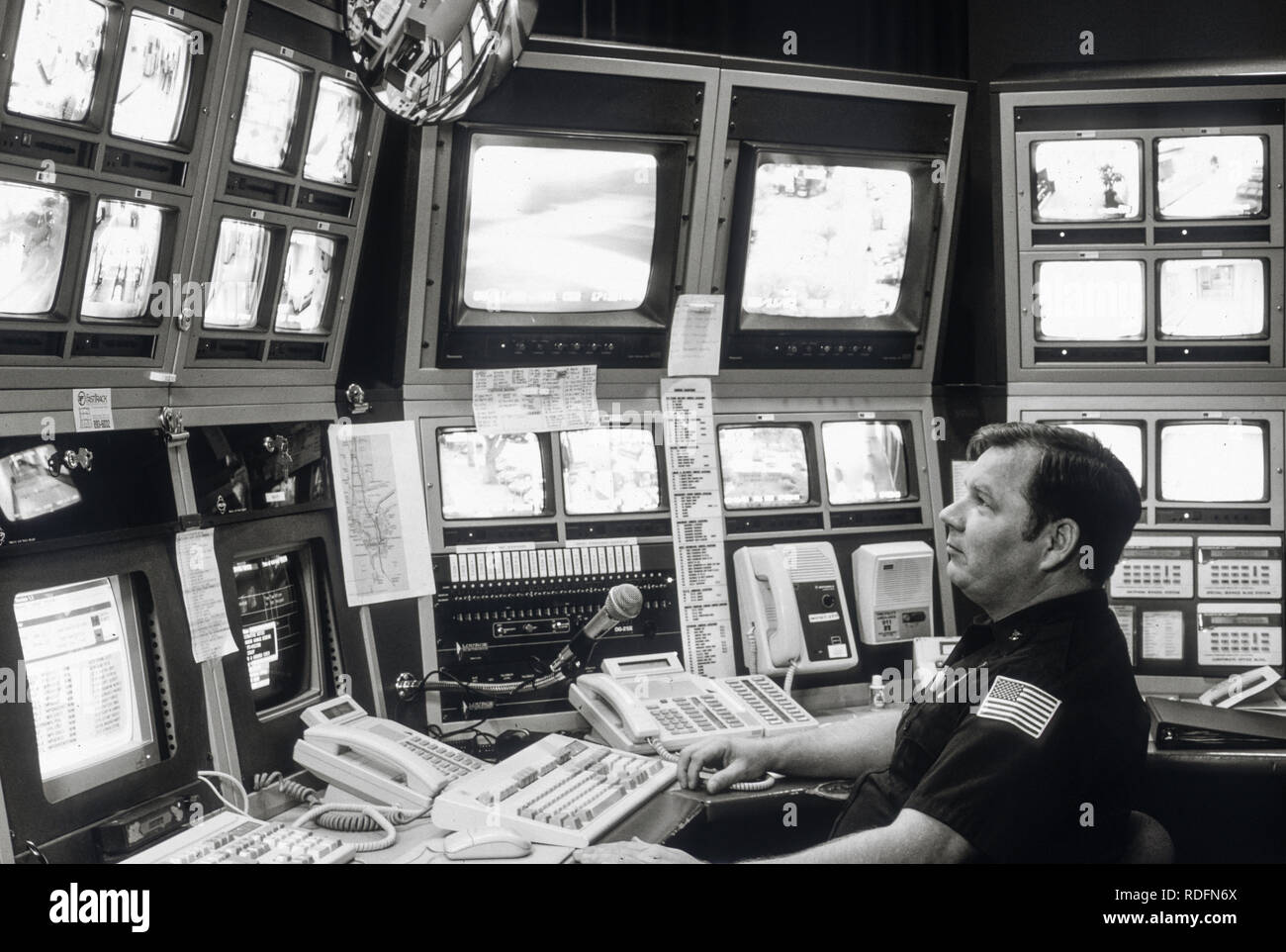 1990s tv screen room hi-res stock photography and images - Alamy