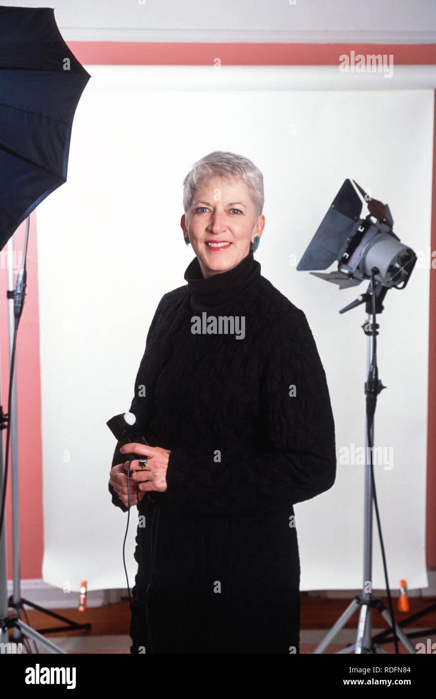 Woman Professional Photographer in her Studio, USA 1990s Stock Photo ...
