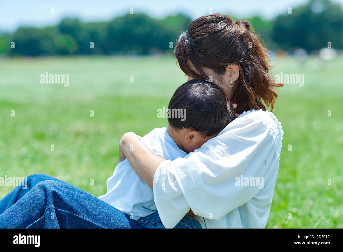 Japan crying woman hi-res stock photography and images - Alamy