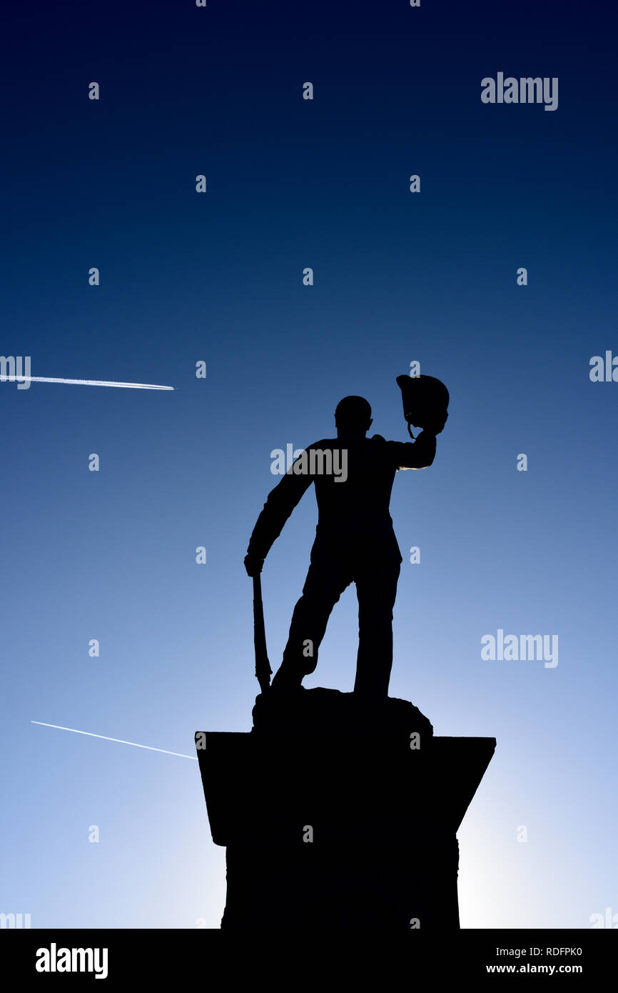 Lancashire Fusiliers Boer War Memorial, backlit statue of soldier ...