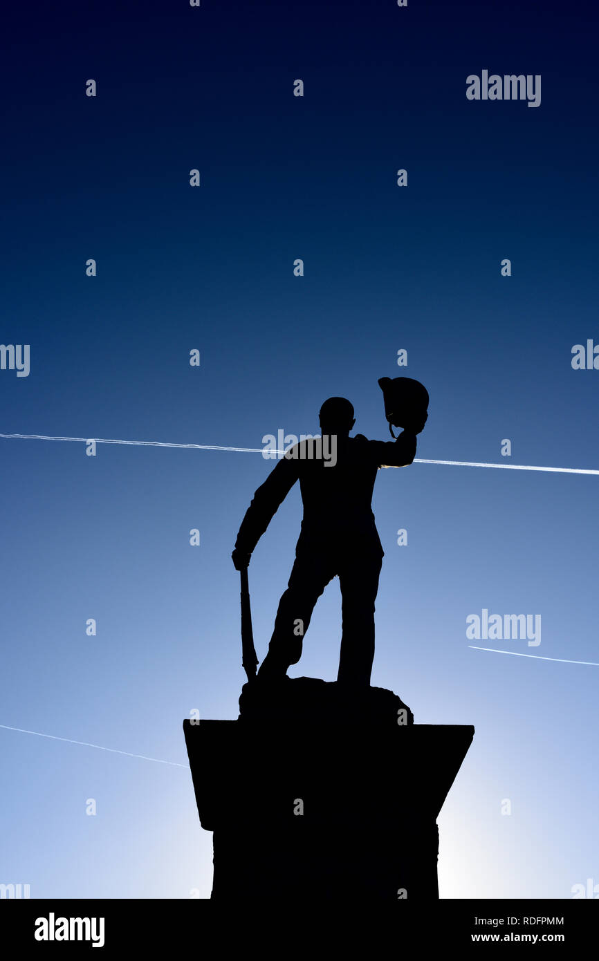 Lancashire Fusiliers Boer War Memorial, backlit statue of soldier ...