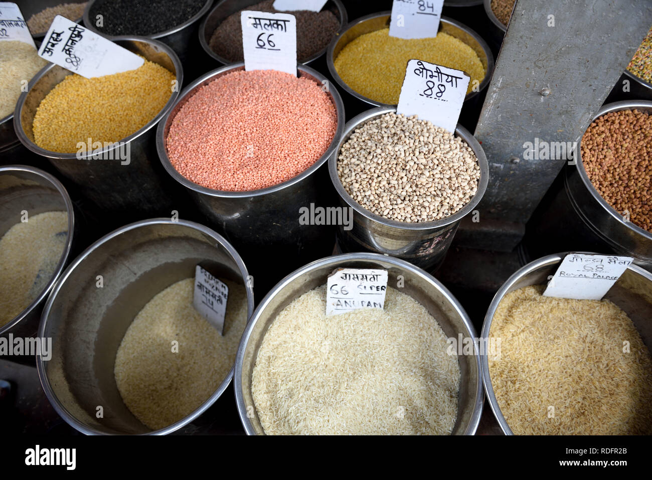 Legumes Curry High Resolution Stock Photography and Images - Alamy