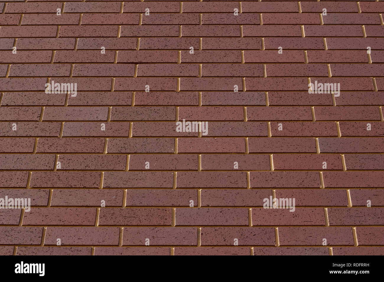 Stretcher bond brickwork hi-res stock photography and images - Alamy