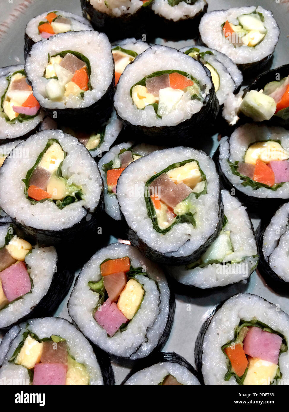 Gimbap hi-res stock photography and images - Alamy