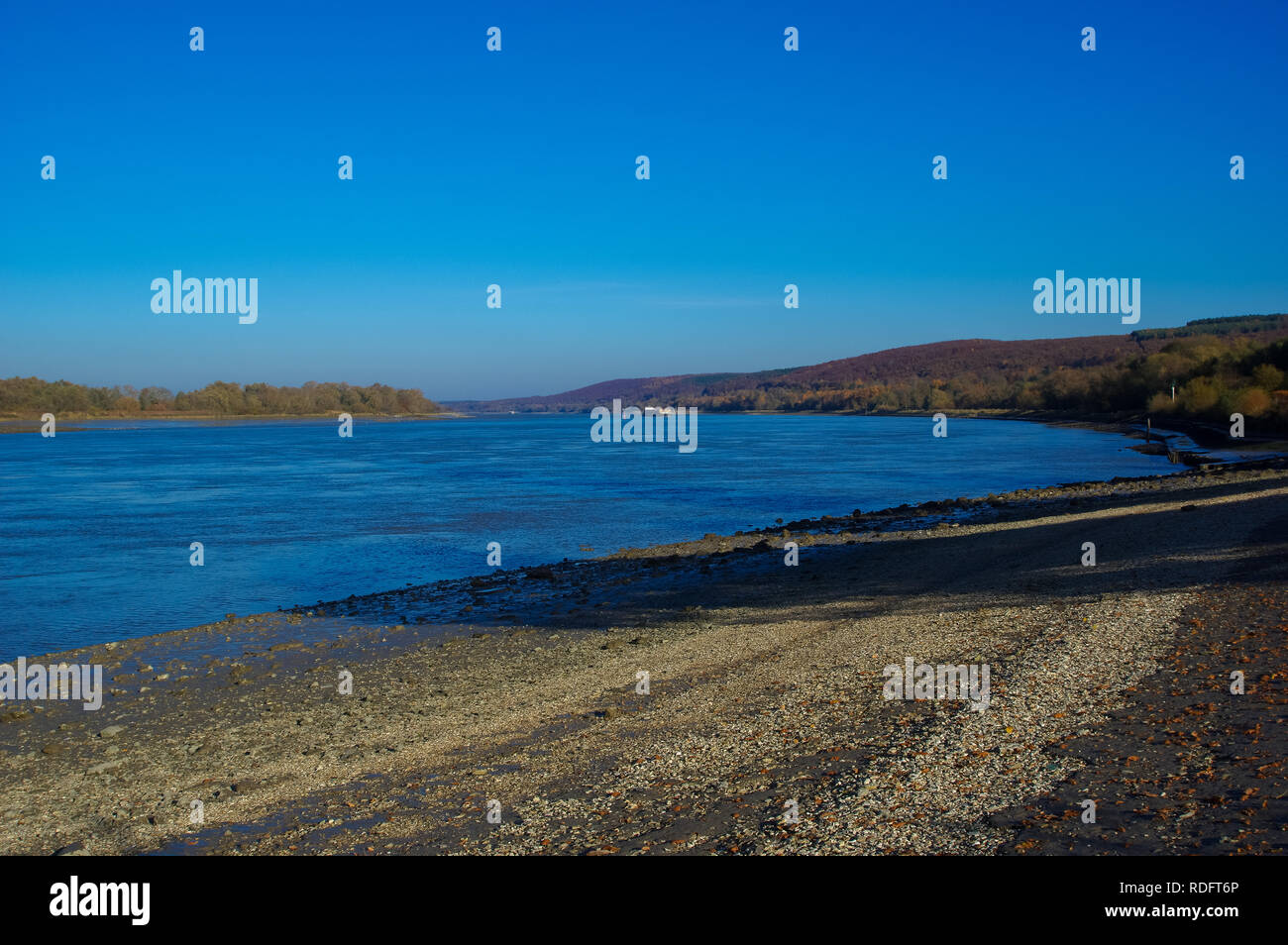 Sena river scene hi-res stock photography and images - Alamy