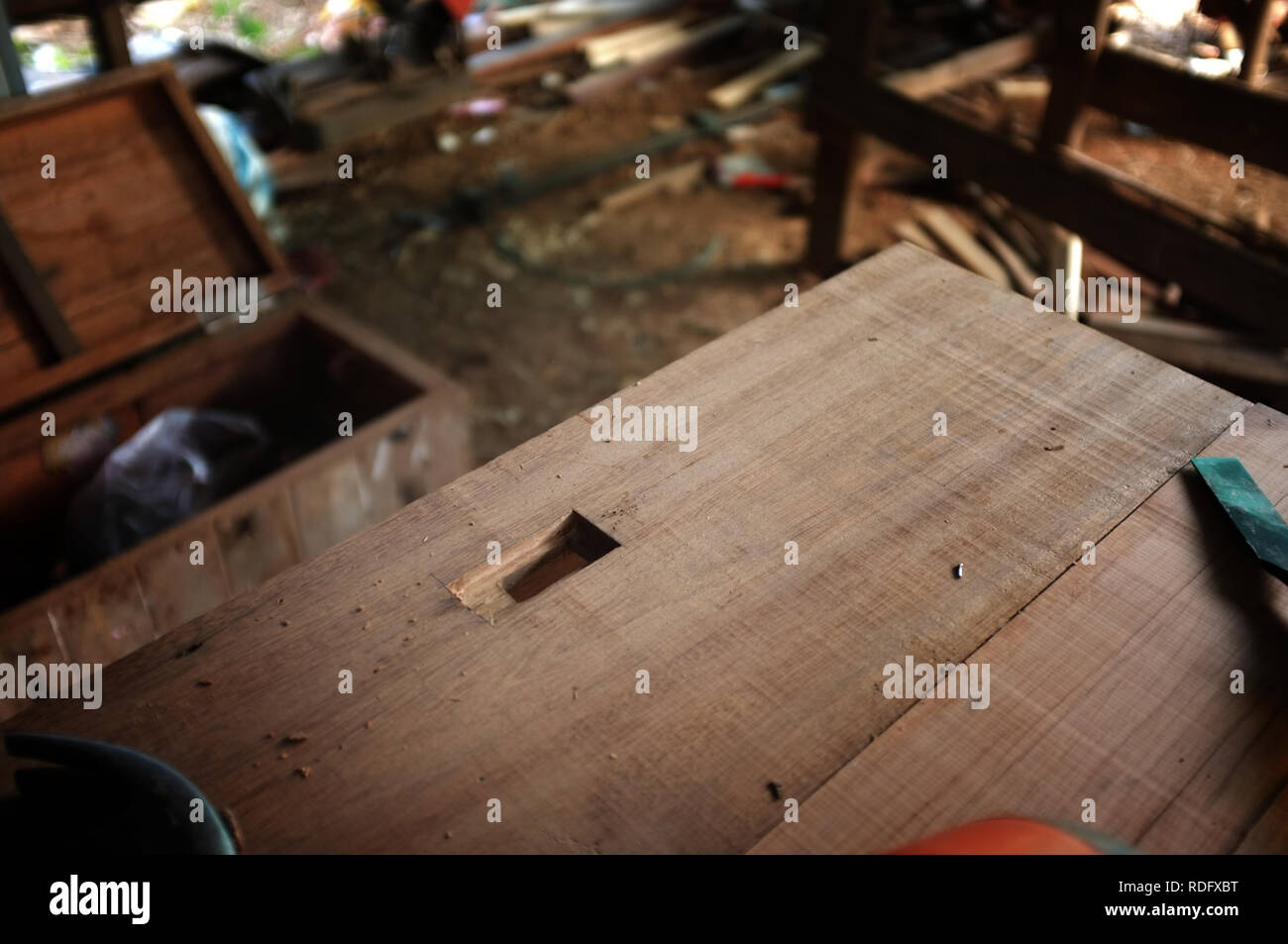 Workshop background hi-res stock photography and images - Alamy