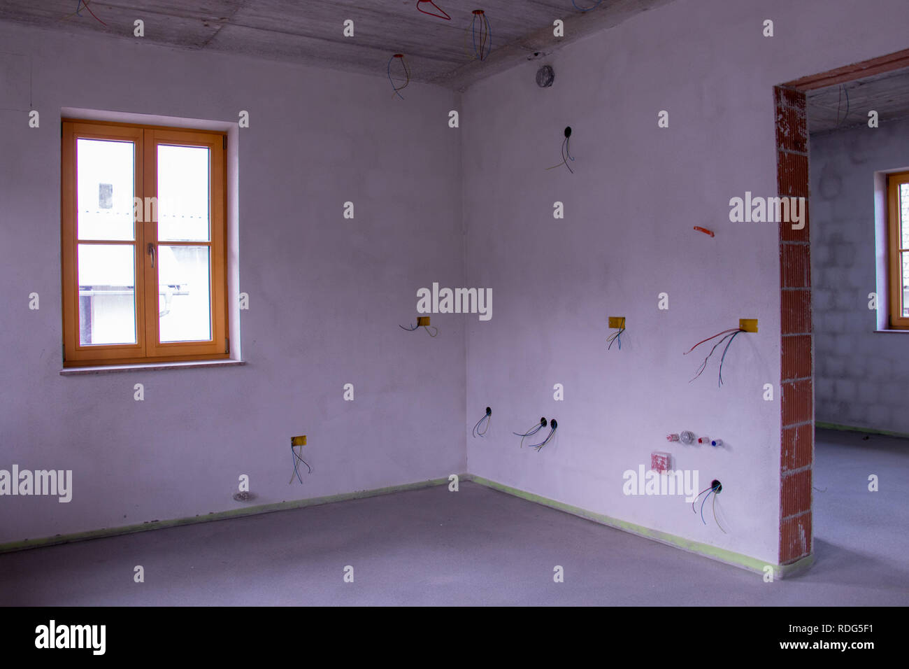 render wall with door way Stock Photo - Alamy