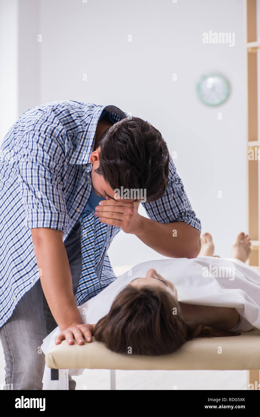 Man mourning his dead wife Stock Photo - Alamy