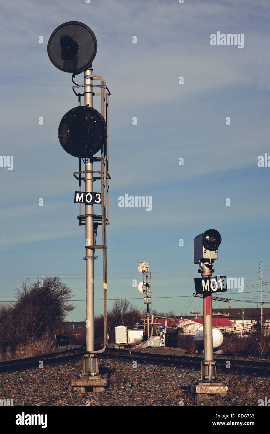 Flashing red warning lights rail hi-res stock photography and images ...