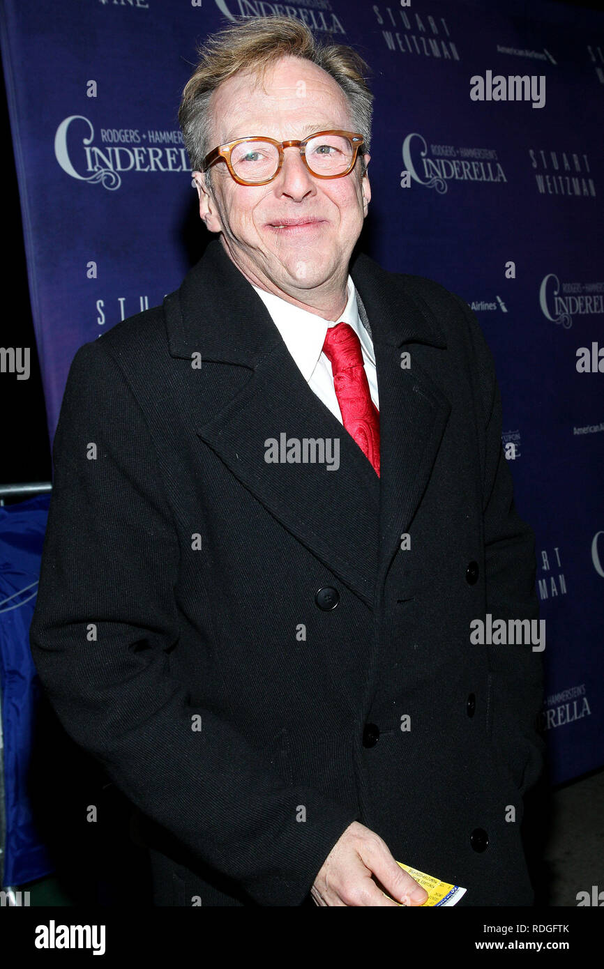Edward hibbert where hi-res stock photography and images - Alamy