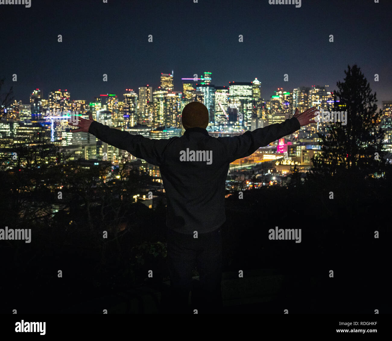 Person overlooking cityscape hi-res stock photography and images - Alamy