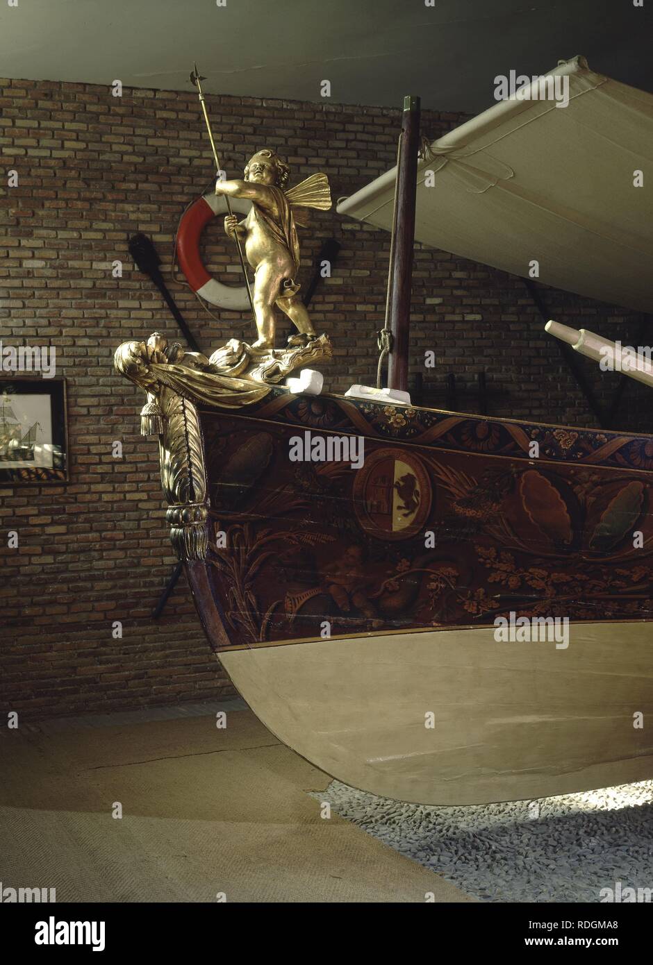 Falúa High Resolution Stock Photography and Images - Alamy