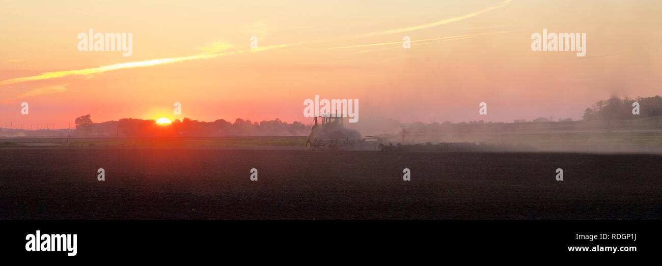 Tractor disking field hi-res stock photography and images - Alamy