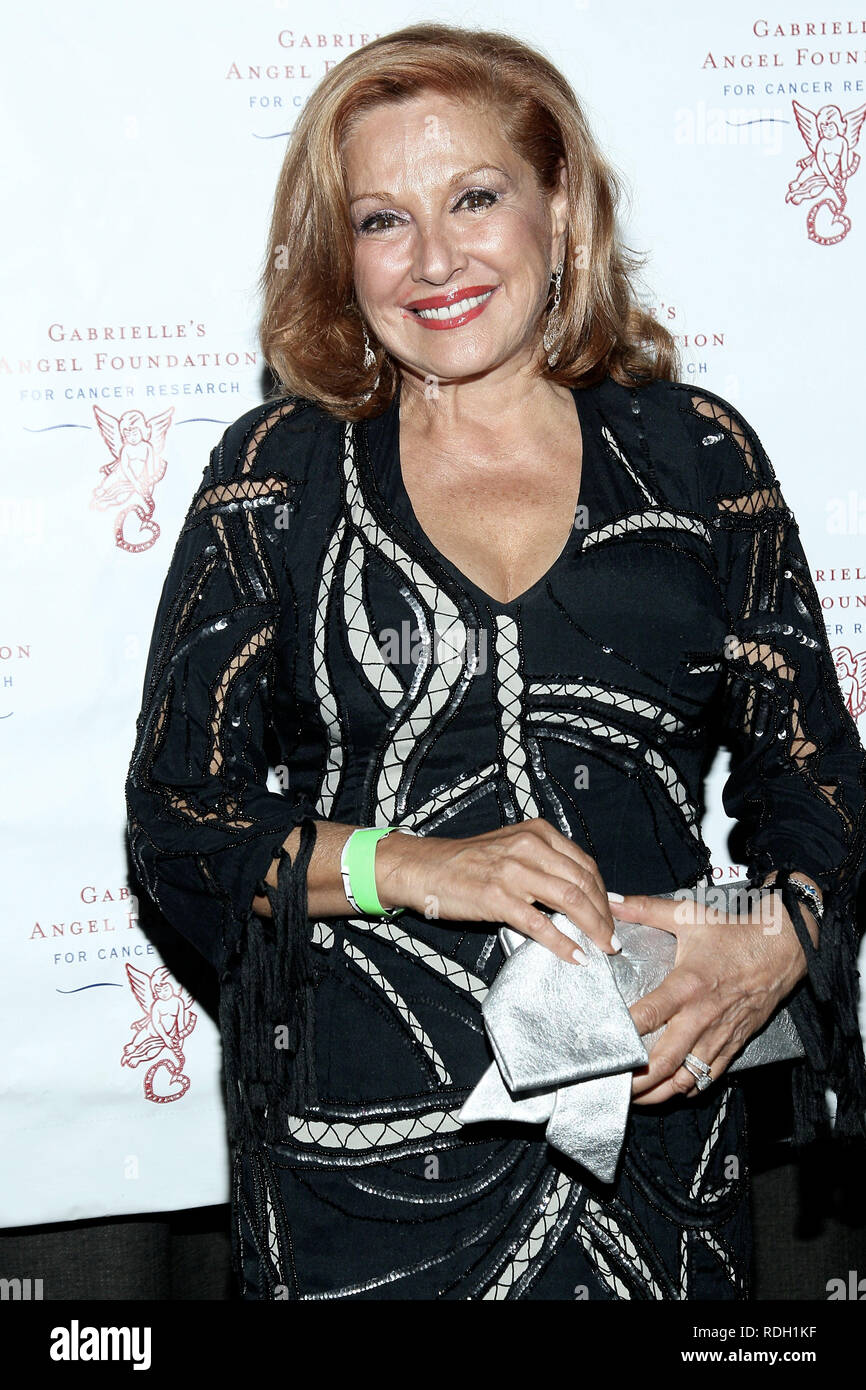 Michelle rella hi-res stock photography and images - Alamy