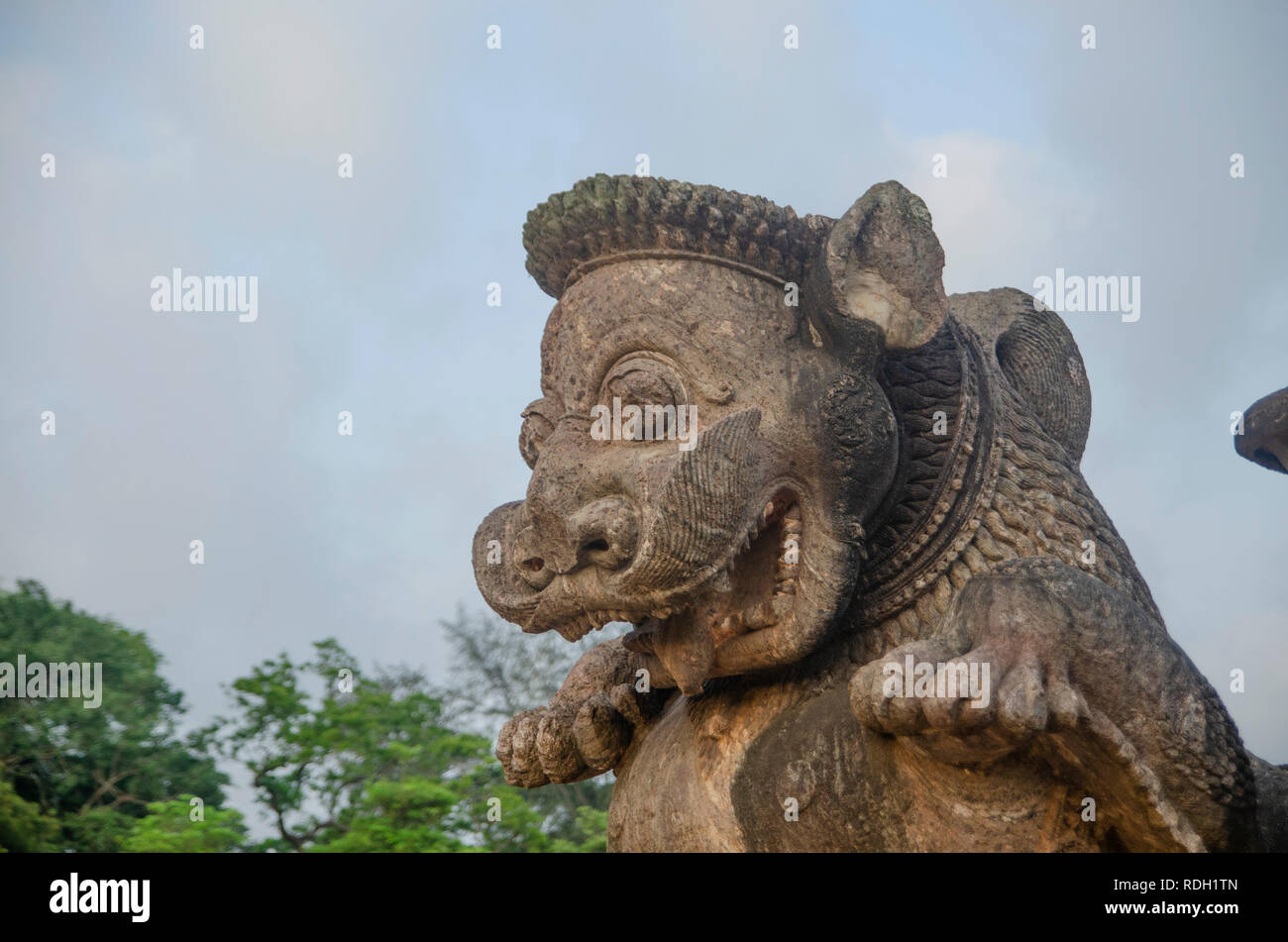 Simha-gaja, Gajasimha (Lion-Elephant) Sculpture at the entrance of Sun ...