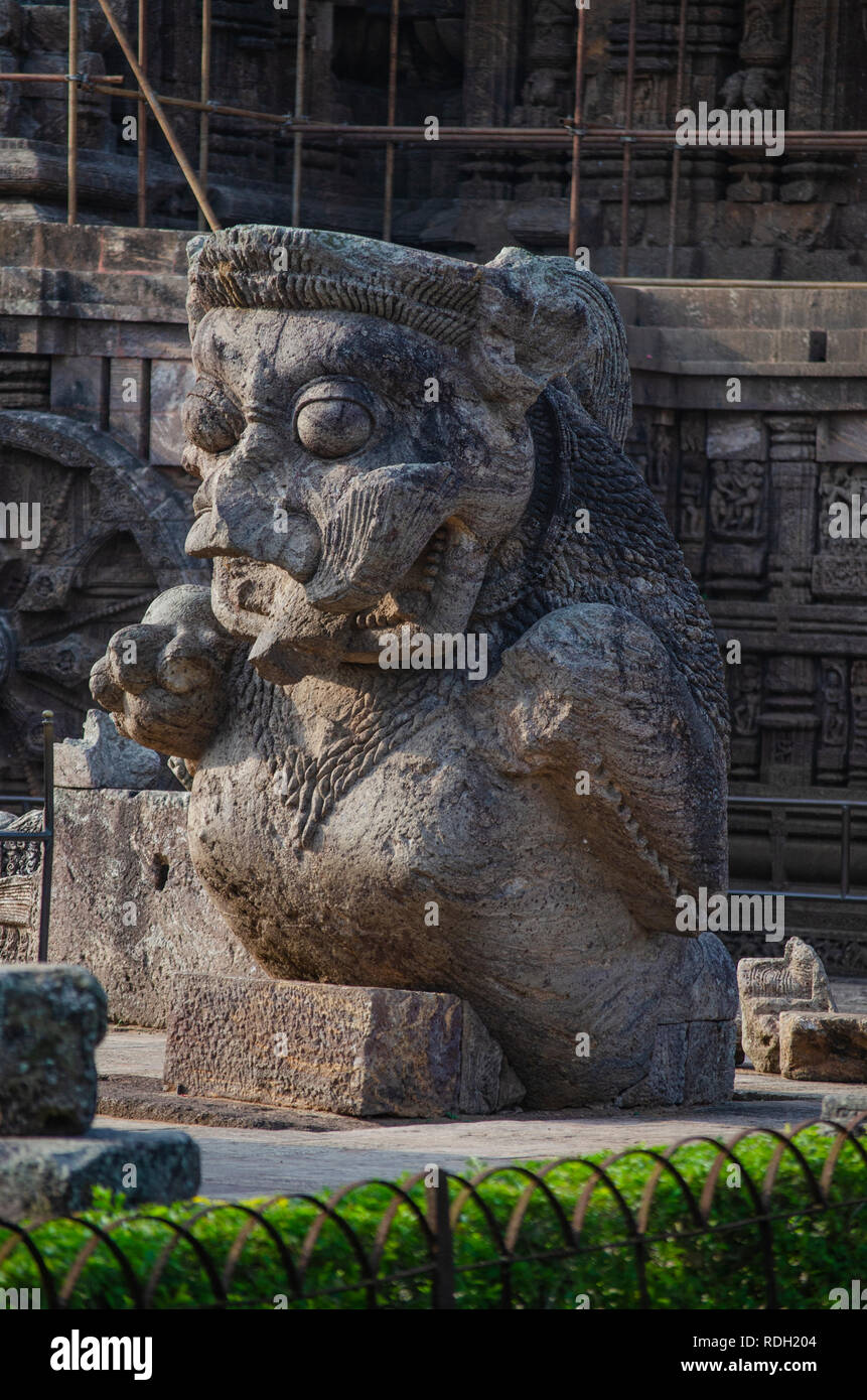 Simha-gaja, Gajasimha (Lion-Elephant) Sculpture at Sun Temple, Konark ...