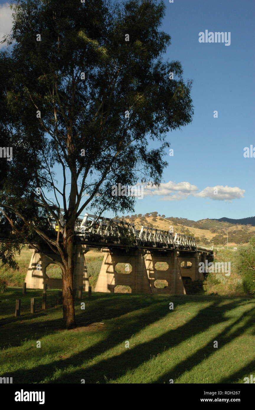 Allan truss bridge hi-res stock photography and images - Alamy