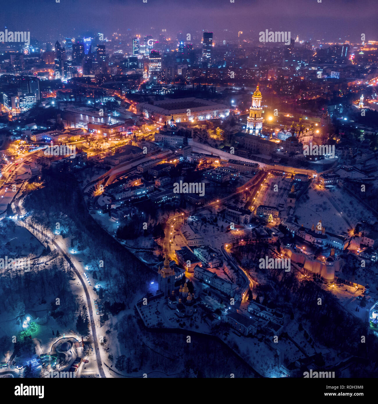 Spectacular nighttime skyline of a big city at night. Kiev, Ukraine ...
