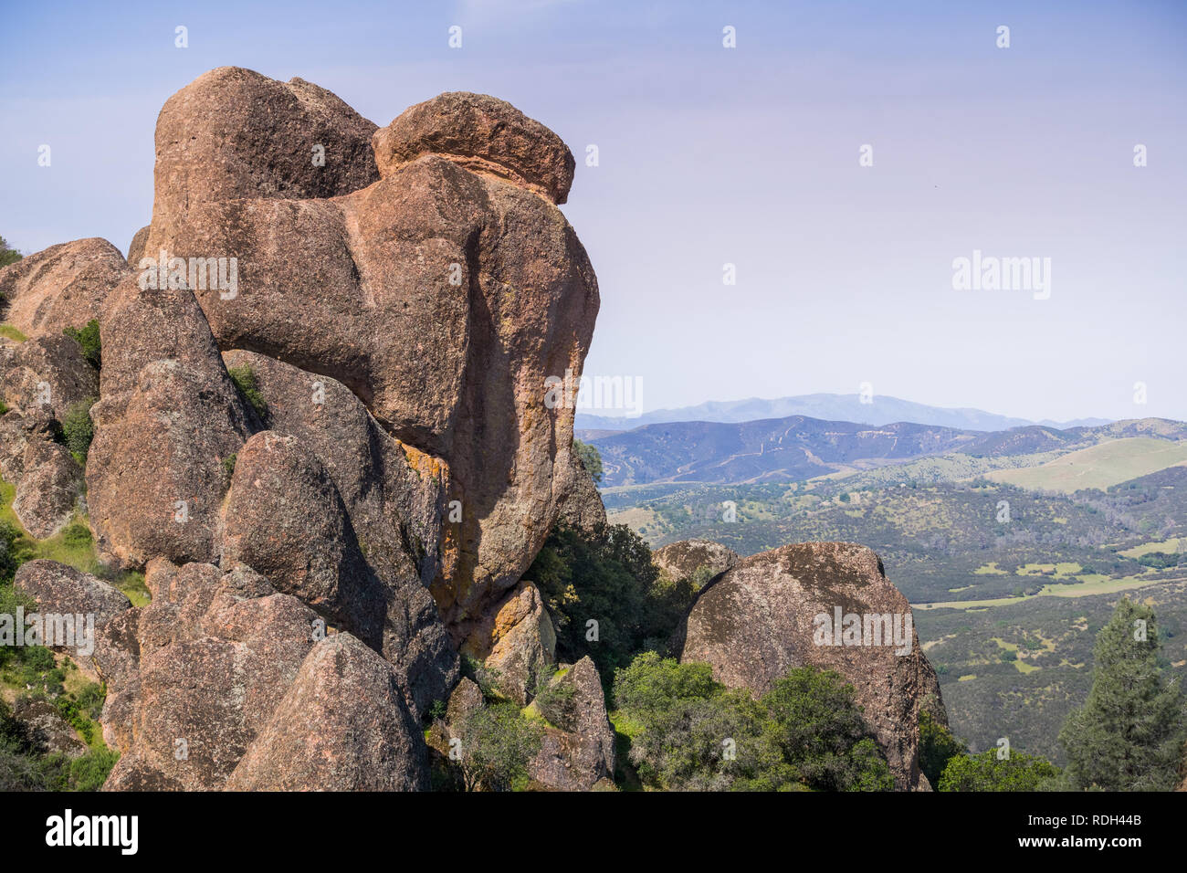 Pinnacles national park california hi-res stock photography and images ...