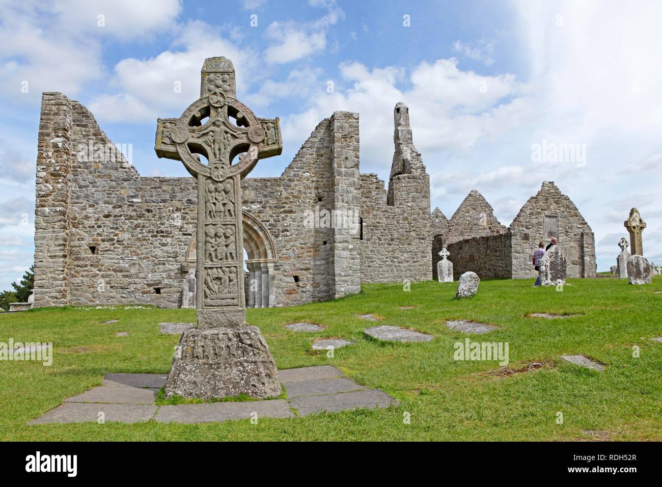 Monastery ruins, Clonmacnoise, County Offaly, Ireland, Europe Stock ...