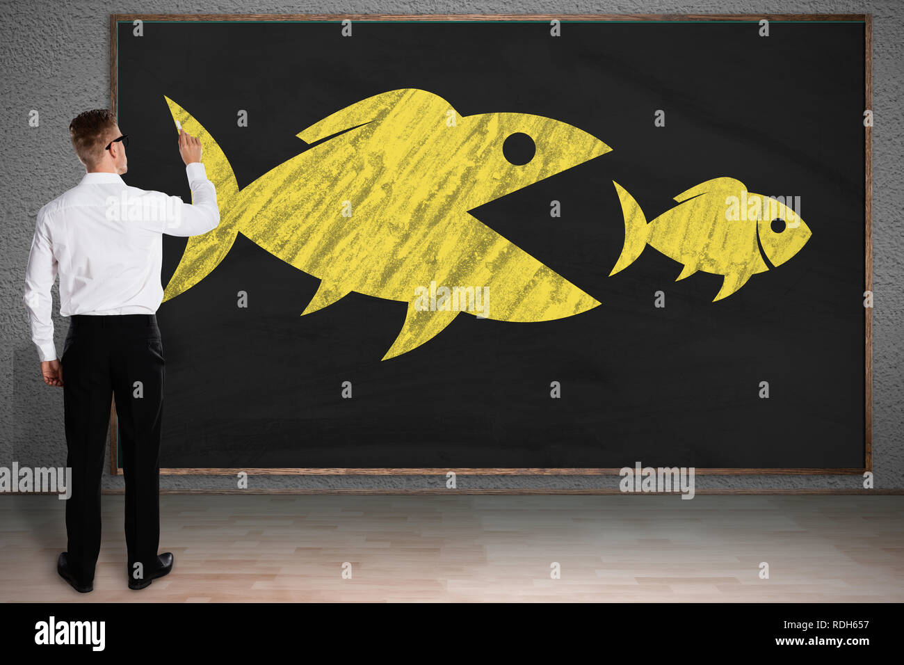 Chalkboard drawing fish hi-res stock photography and images - Alamy