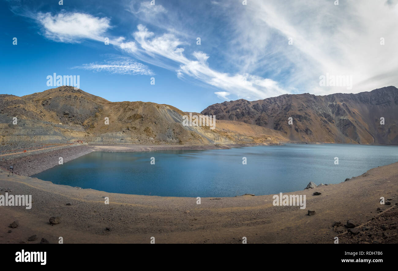 Embalse el Yeso Dam at Cajon del Maipo - Chile Stock Photo - Alamy