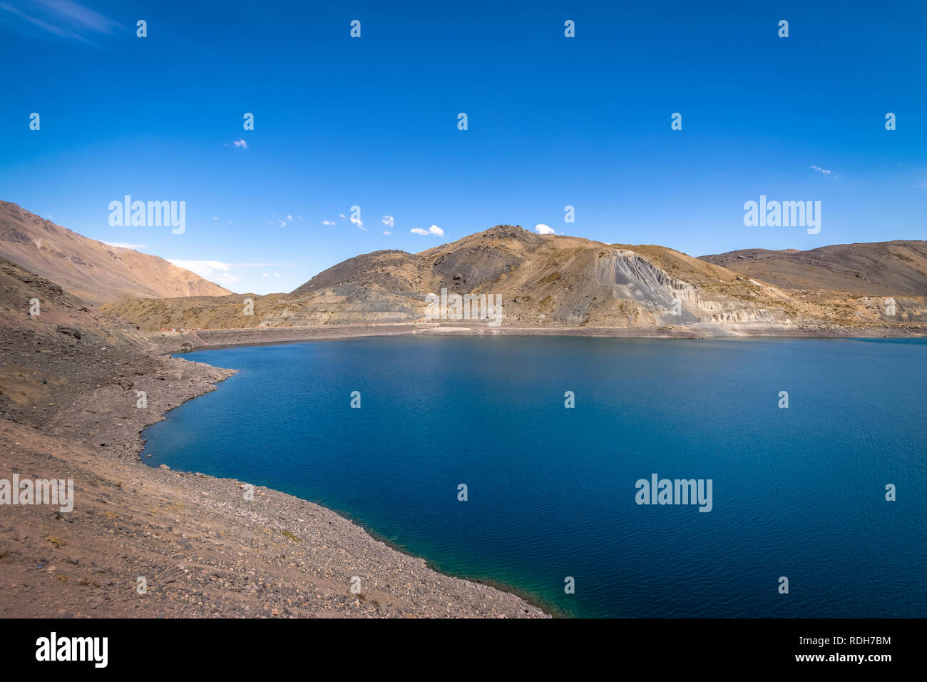 Embalse el Yeso Dam at Cajon del Maipo - Chile Stock Photo - Alamy