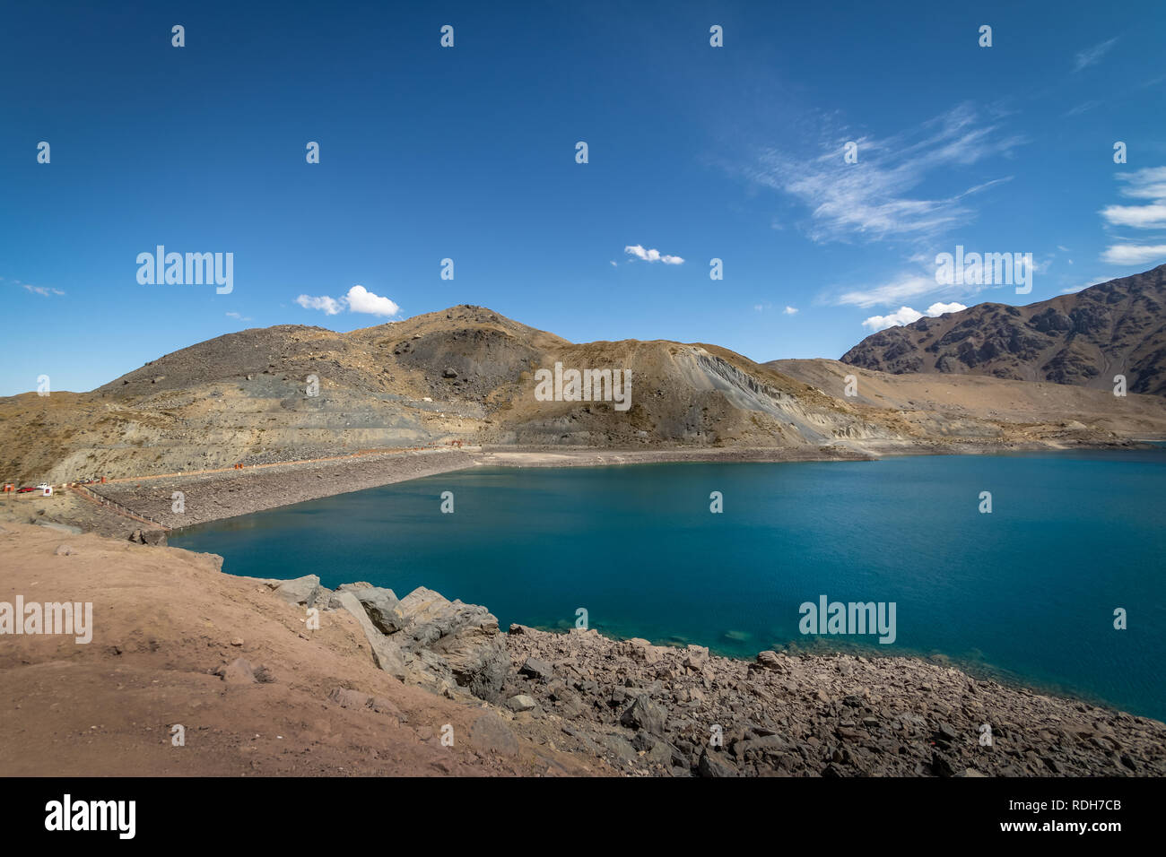 Embalse el Yeso Dam at Cajon del Maipo - Chile Stock Photo - Alamy