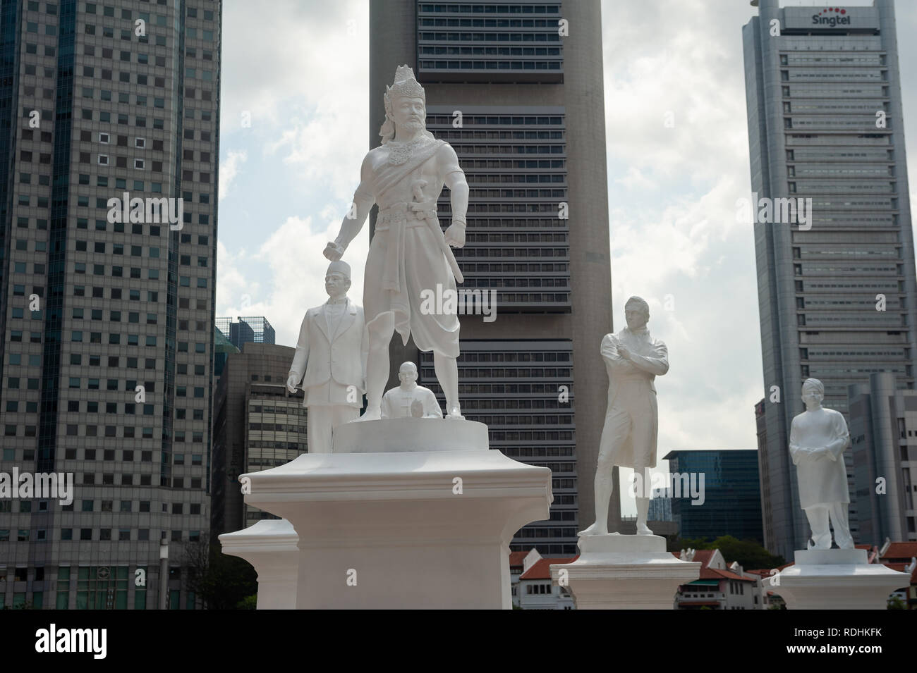 06.01.2019, Singapore, Republic of Singapore, Asia - The statue of Sir Stamford Raffles is seen ...