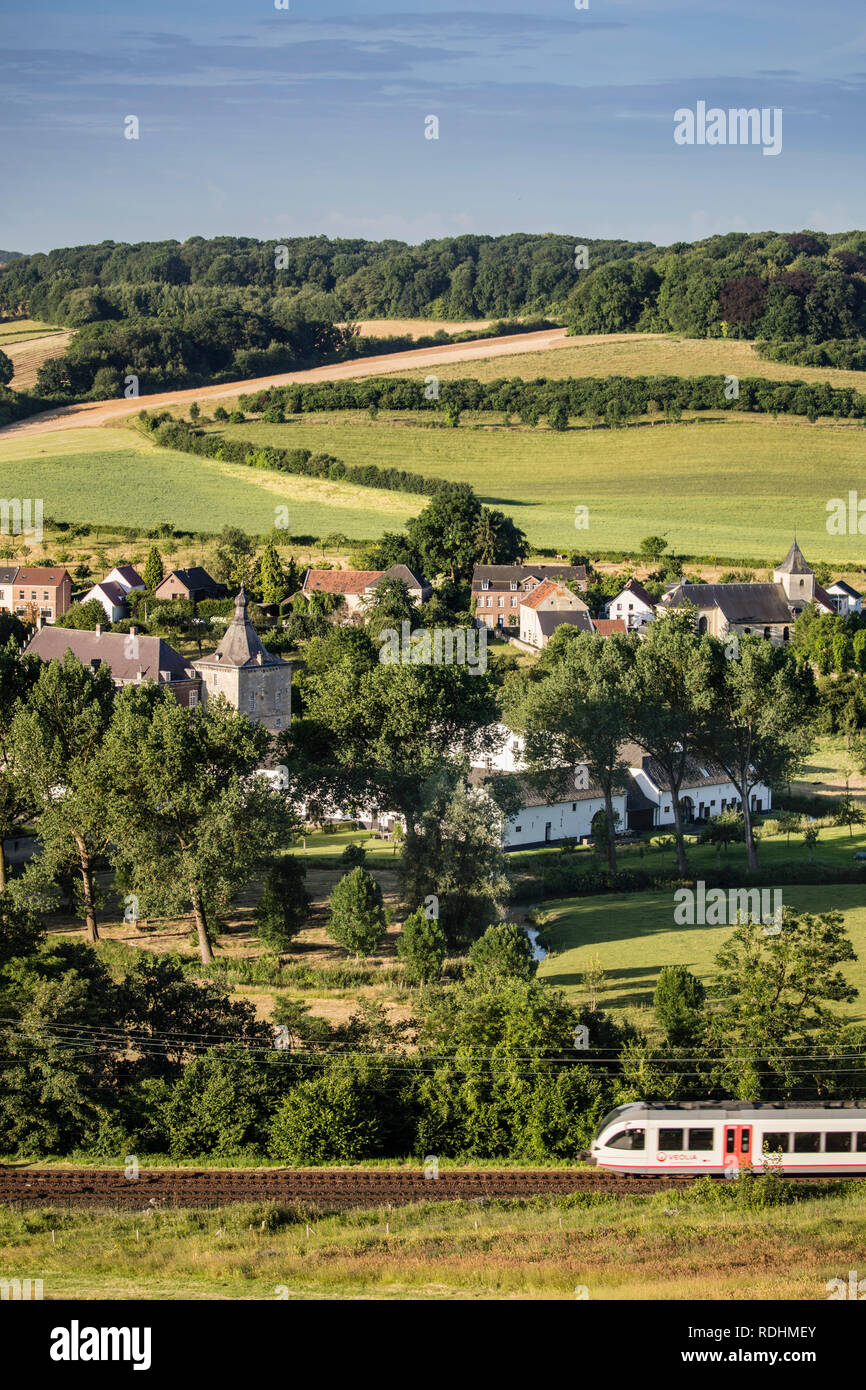 Veolia transport hi-res stock photography and images - Alamy