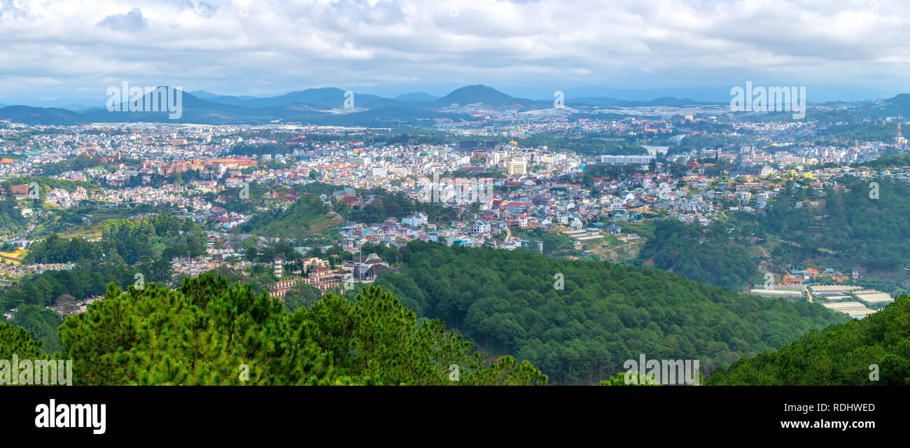 Da lat housing hi-res stock photography and images - Alamy