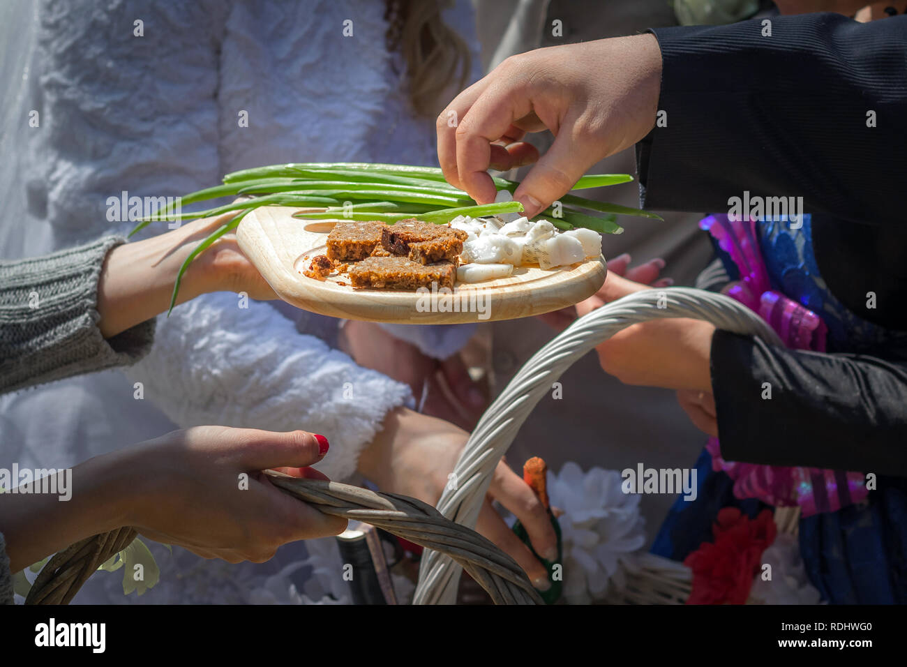 Russian wedding bread hi-res stock photography and images - Alamy