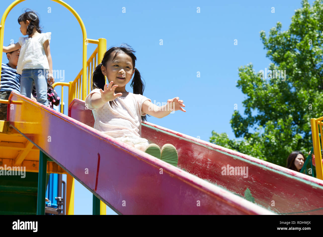 Japanese child school playground hi-res stock photography and images ...