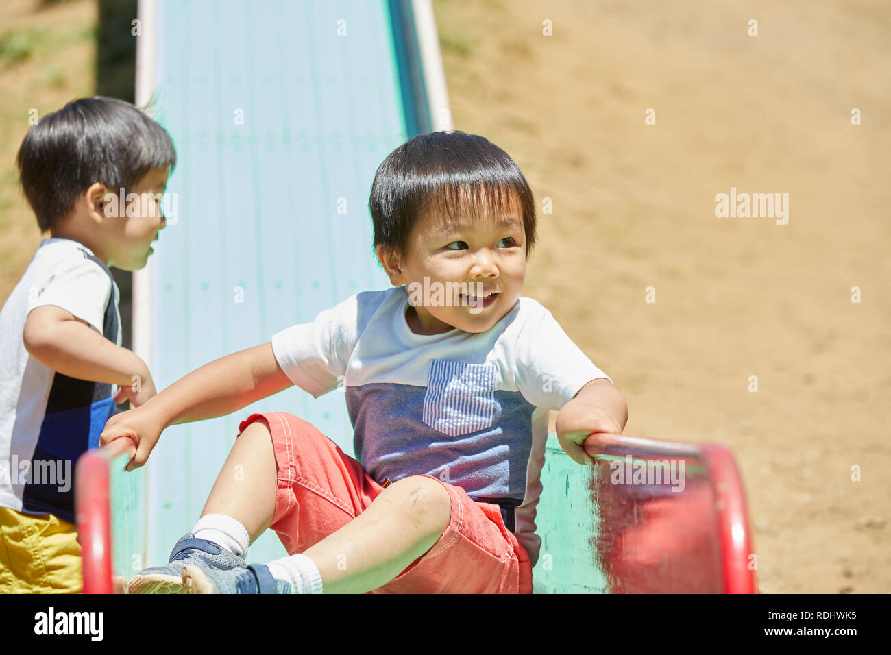 Sister japanese running hi-res stock photography and images - Alamy