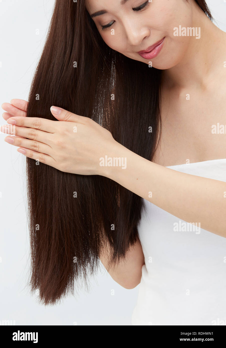 Young Japanese model with beautiful hair Stock Photo - Alamy