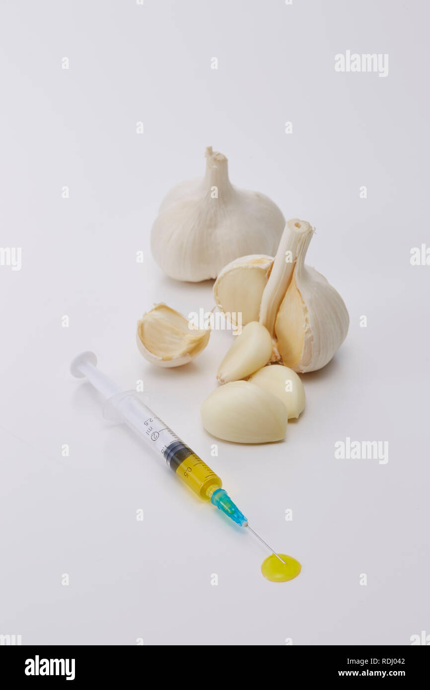 Garlic injection hi-res stock photography and images - Alamy