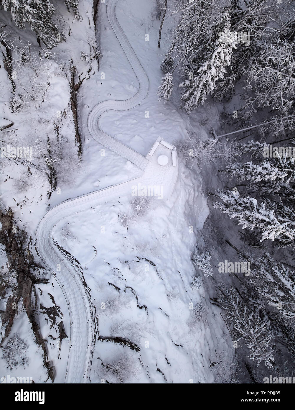 Icy outdoor stairway in Aulanko nature park in Hämeenlinna, Finland ...