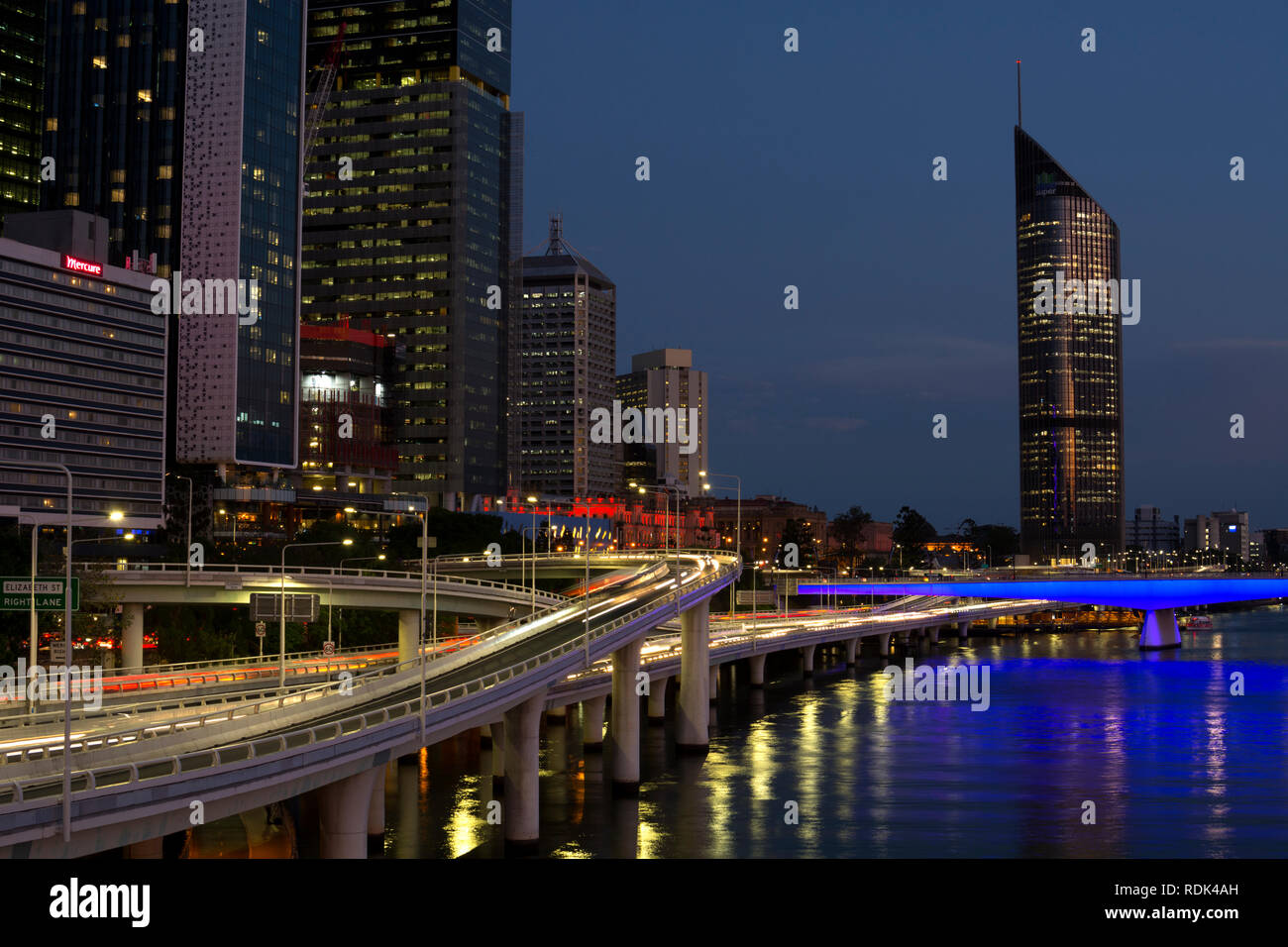 Riverside Expressway and Brisbane city centre at dusk, Queensland ...