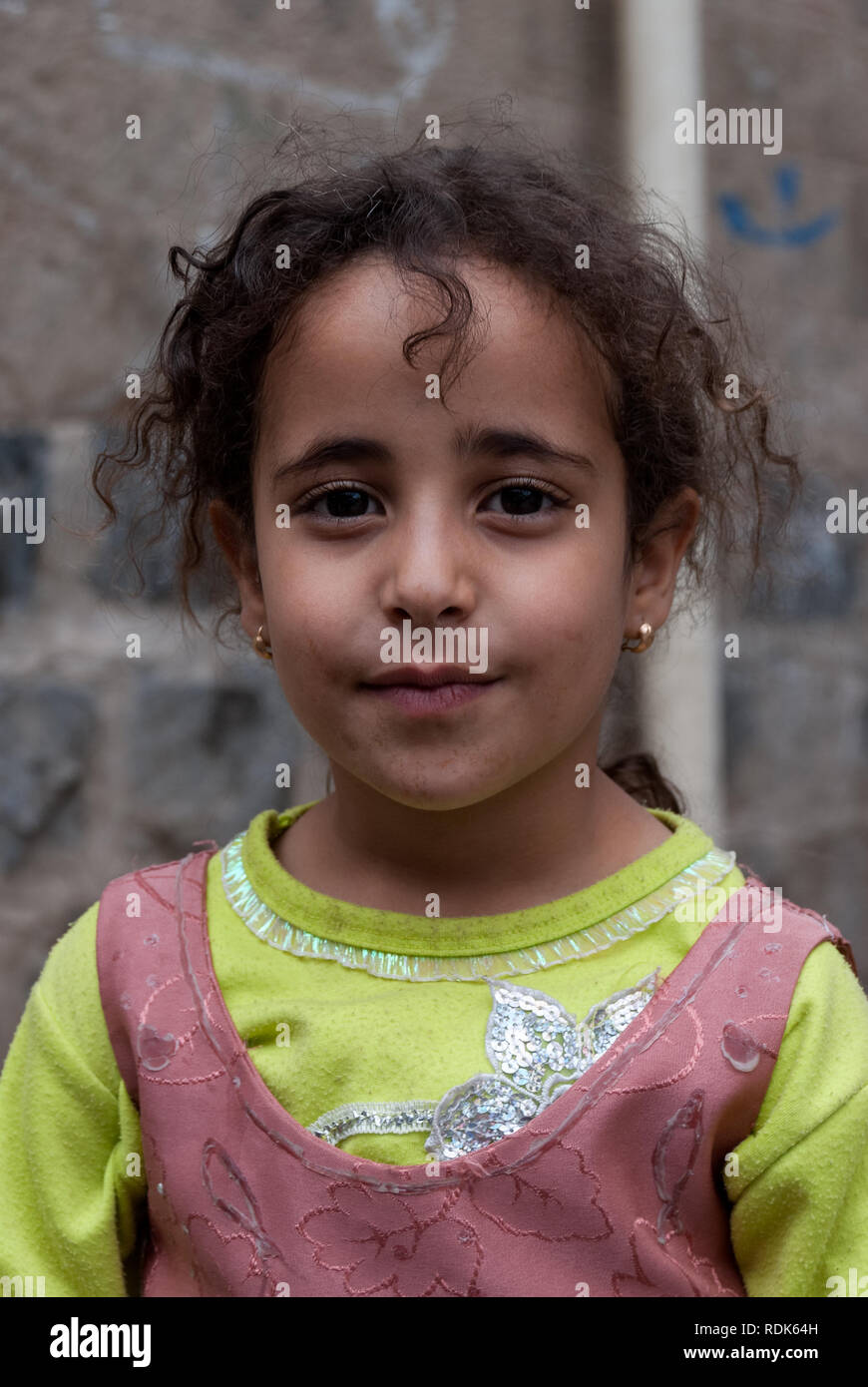 Children of yemen hi-res stock photography and images - Alamy
