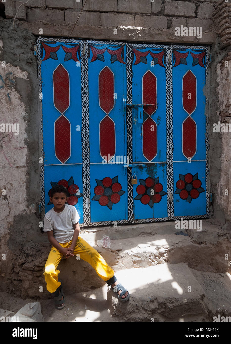 Children of yemen hi-res stock photography and images - Alamy