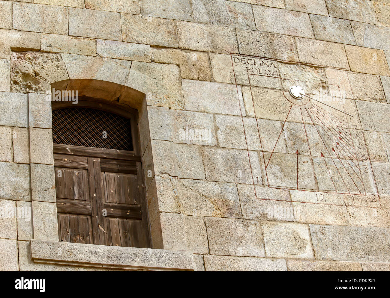 Wall Sundial High Resolution Stock Photography and Images - Alamy