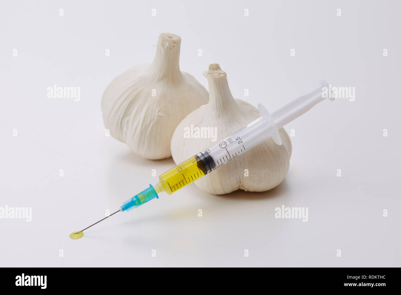 Garlic injection hi-res stock photography and images - Alamy