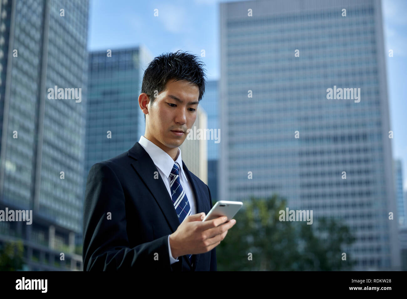 Young Japanese businessman Stock Photo - Alamy