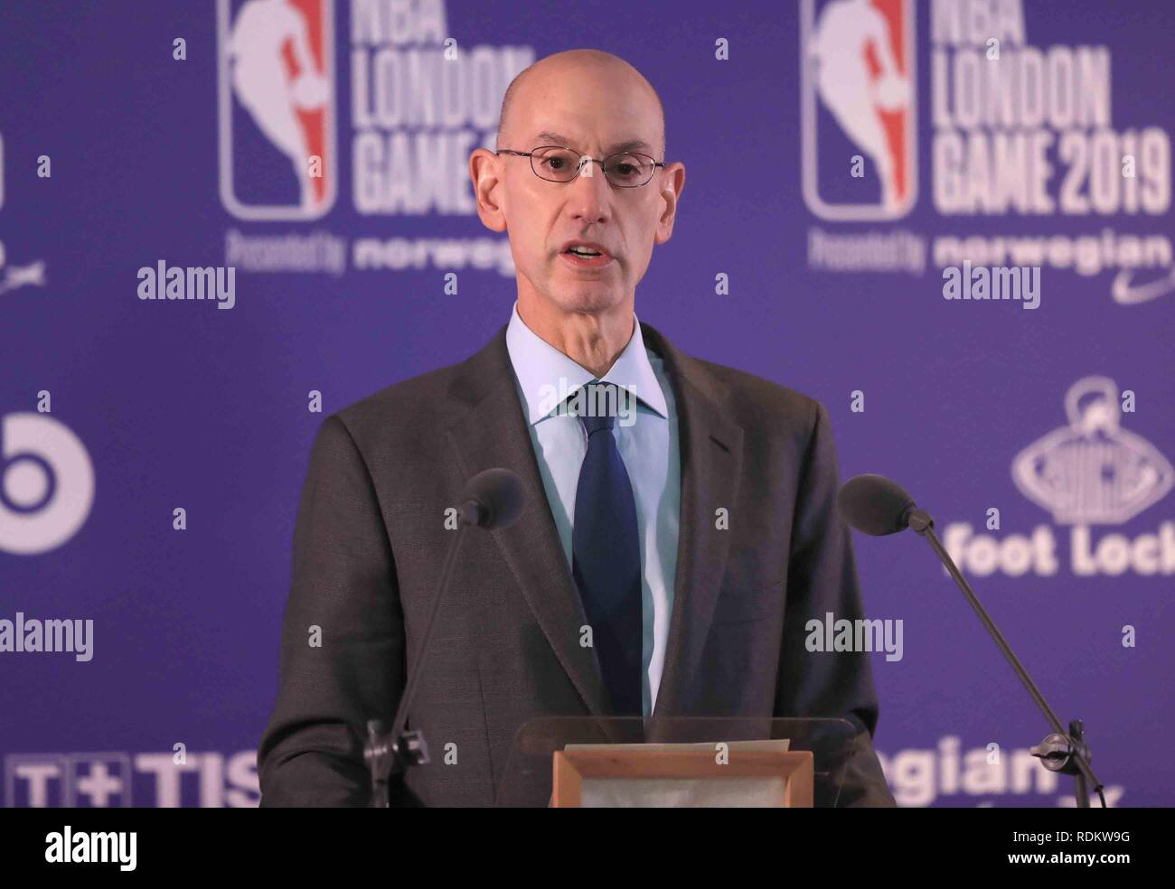 Commissioner adam silver hi-res stock photography and images - Alamy