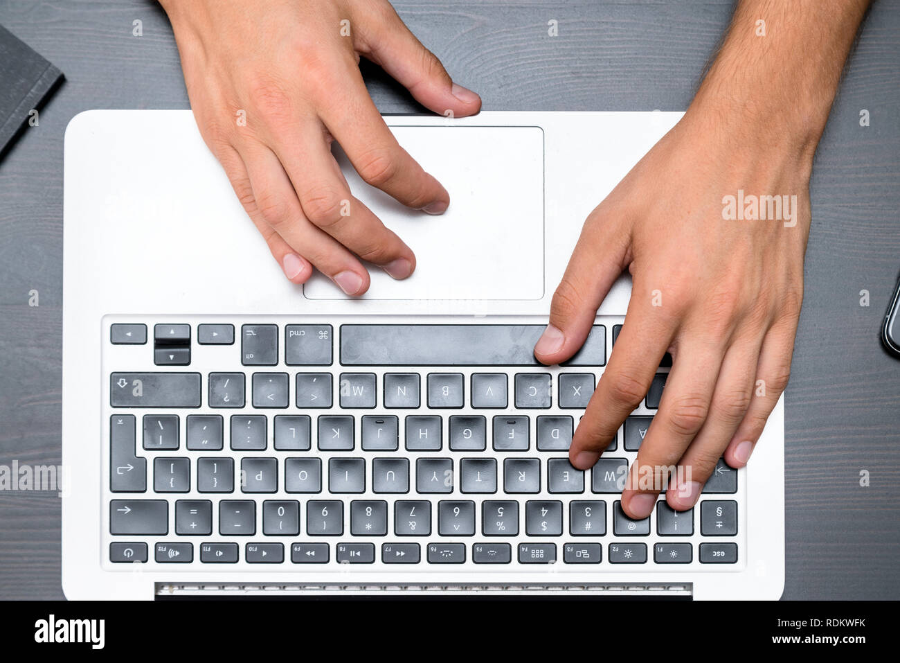 Office computer typing notepad hi-res stock photography and images - Alamy