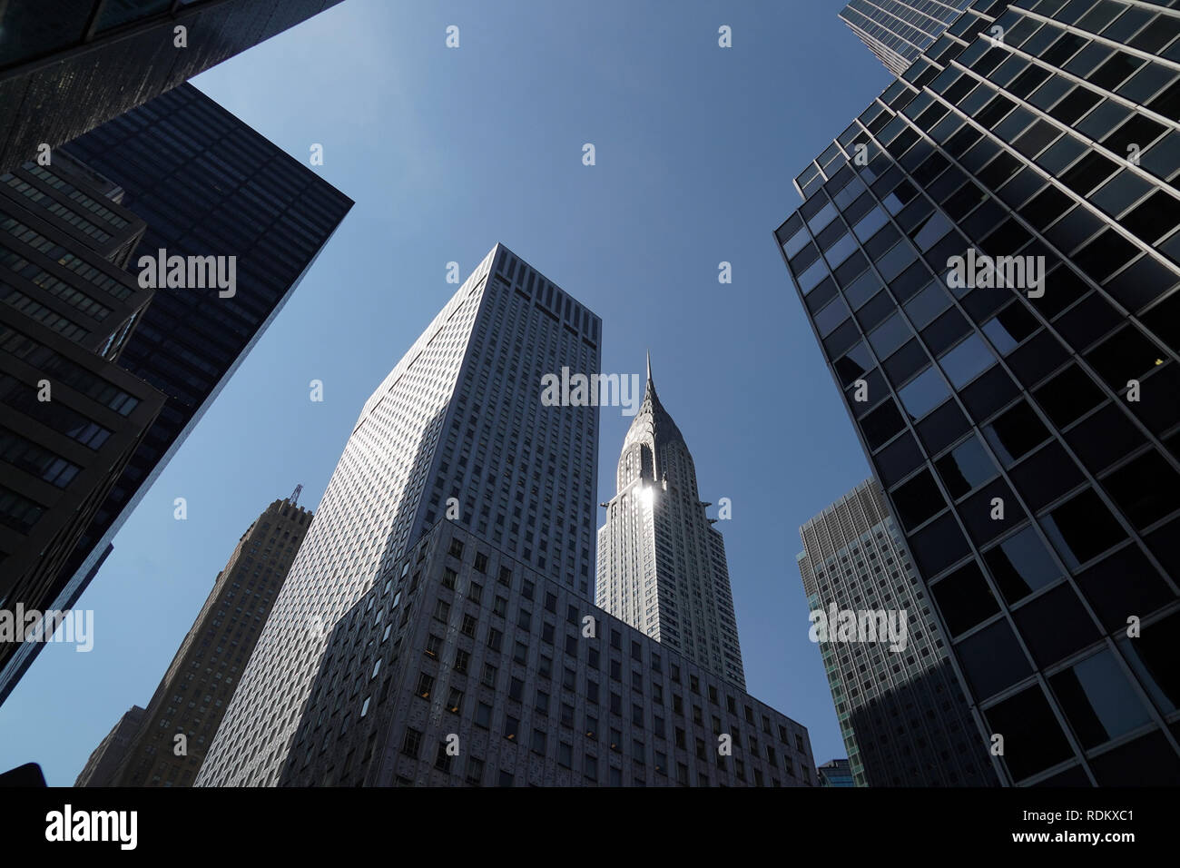 View from bottom up skyscrapers hi-res stock photography and images - Alamy